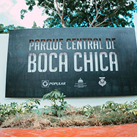Primera dama, MICM y Popular remozan Parque Central Boca Chica