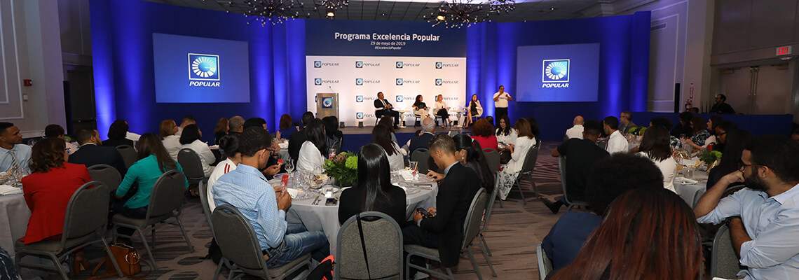 Reconocen a los becados más meritorios del programa Excelencia Popular